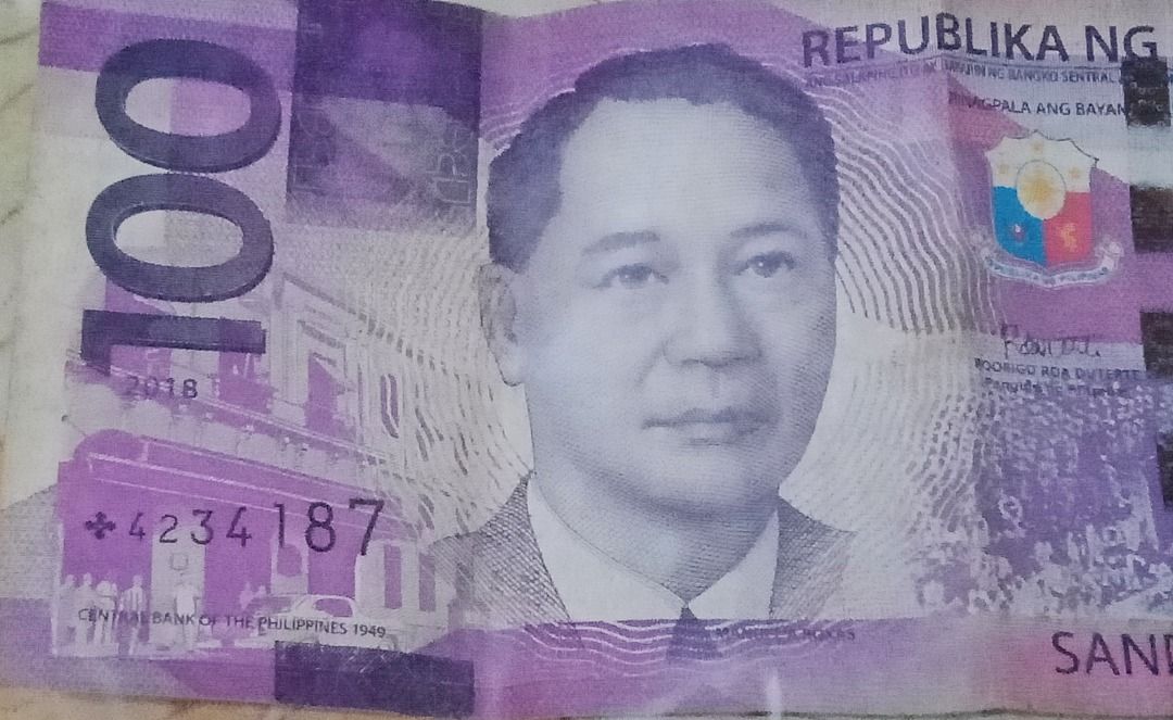 100 pesos year 2018 Philippine banknote (star note serial), Hobbies & Toys, Memorabilia ...