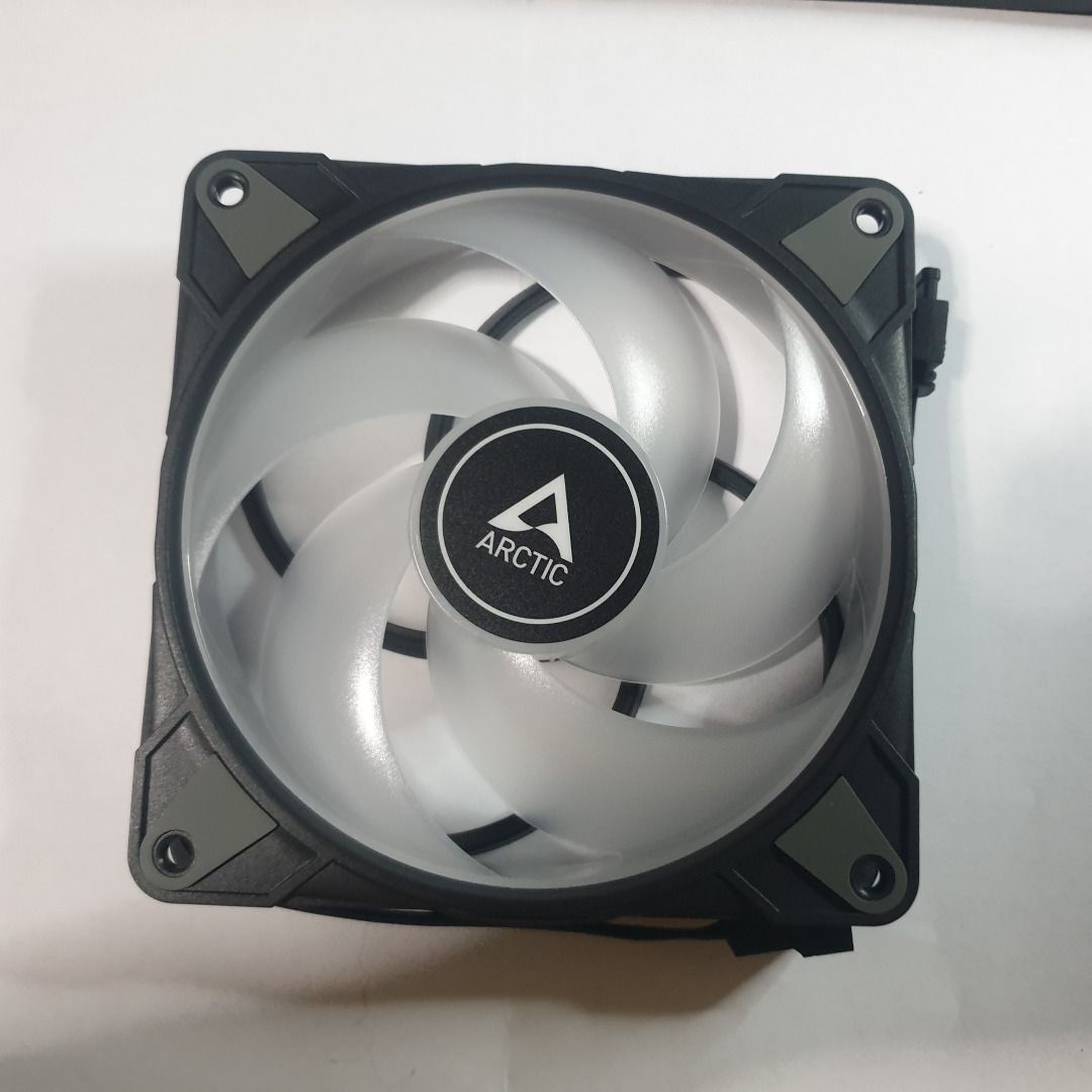 5 pcs Cooling Fan BRAND NEW or USED Arctic P12 ARGB 0db Black ...
