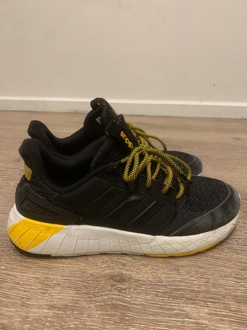 Adidas cloudfoam, Men's Fashion, Footwear, Sneakers on Carousell