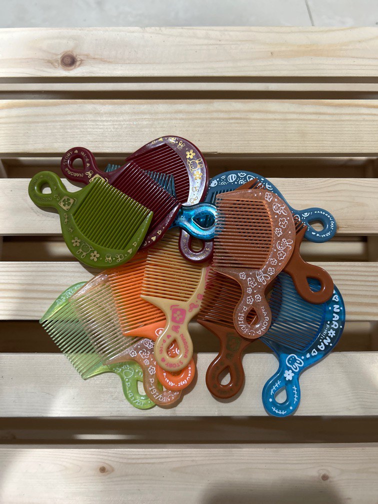 Assorted Mini Hair Comb with Design, Beauty & Personal Care, Hair on ...