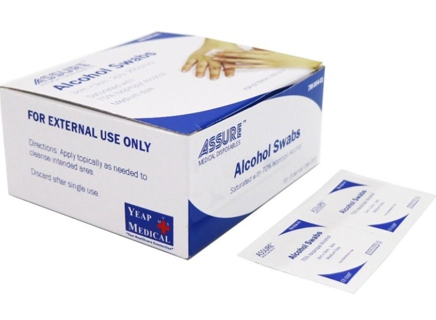 Assure Alcohol Swab Sterile 200pc/box [3cm x 3cm 2-ply or 4cm x 4cm 2 ...