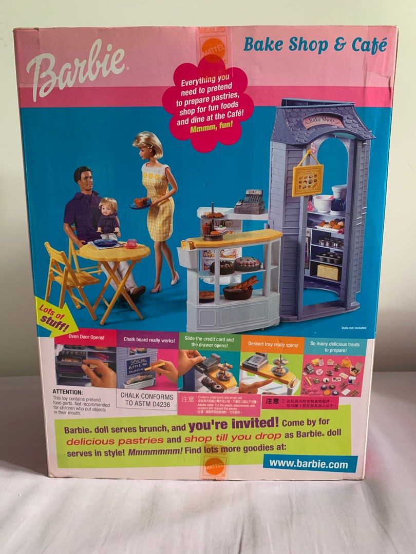 Barbie bake shop and cafe play set, 興趣及遊戲, 玩具 & 遊戲類 - Carousell