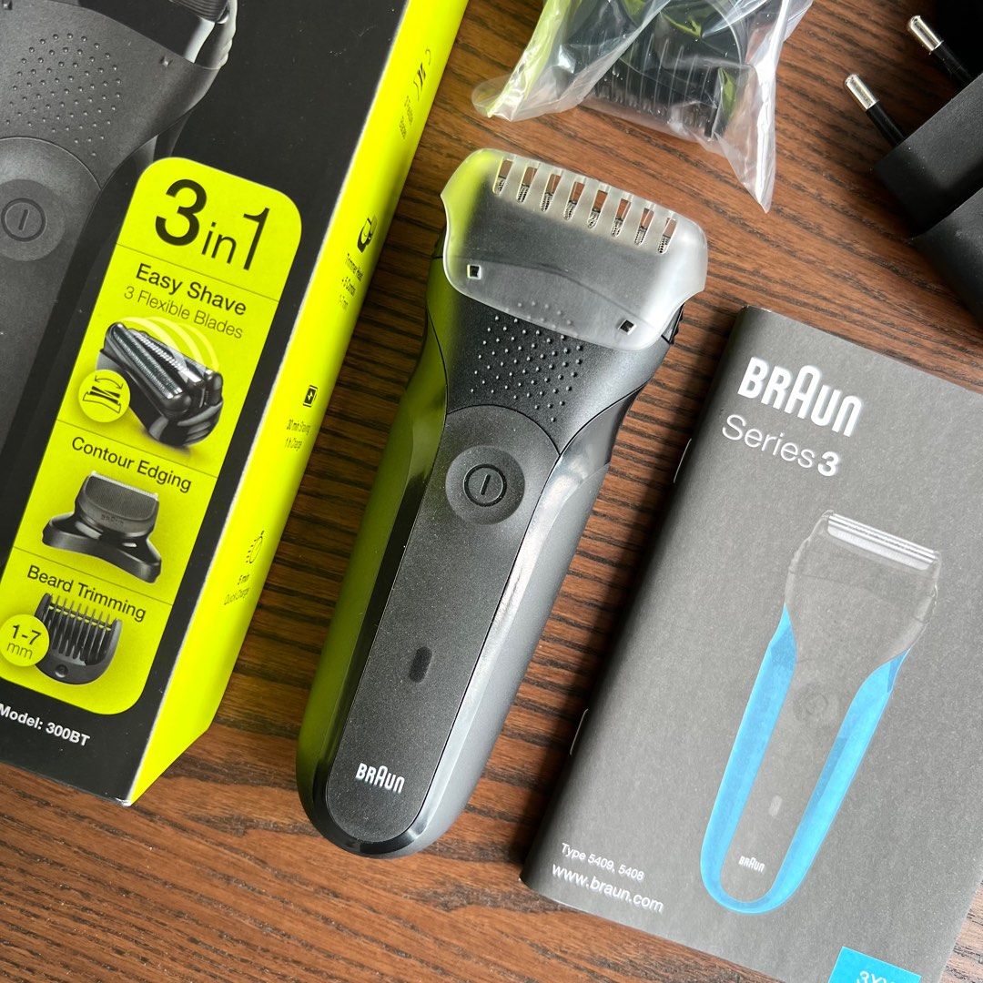Braun Series 3 300BT 3-in-1 Electric Shaver with DIY Charging Stand ...