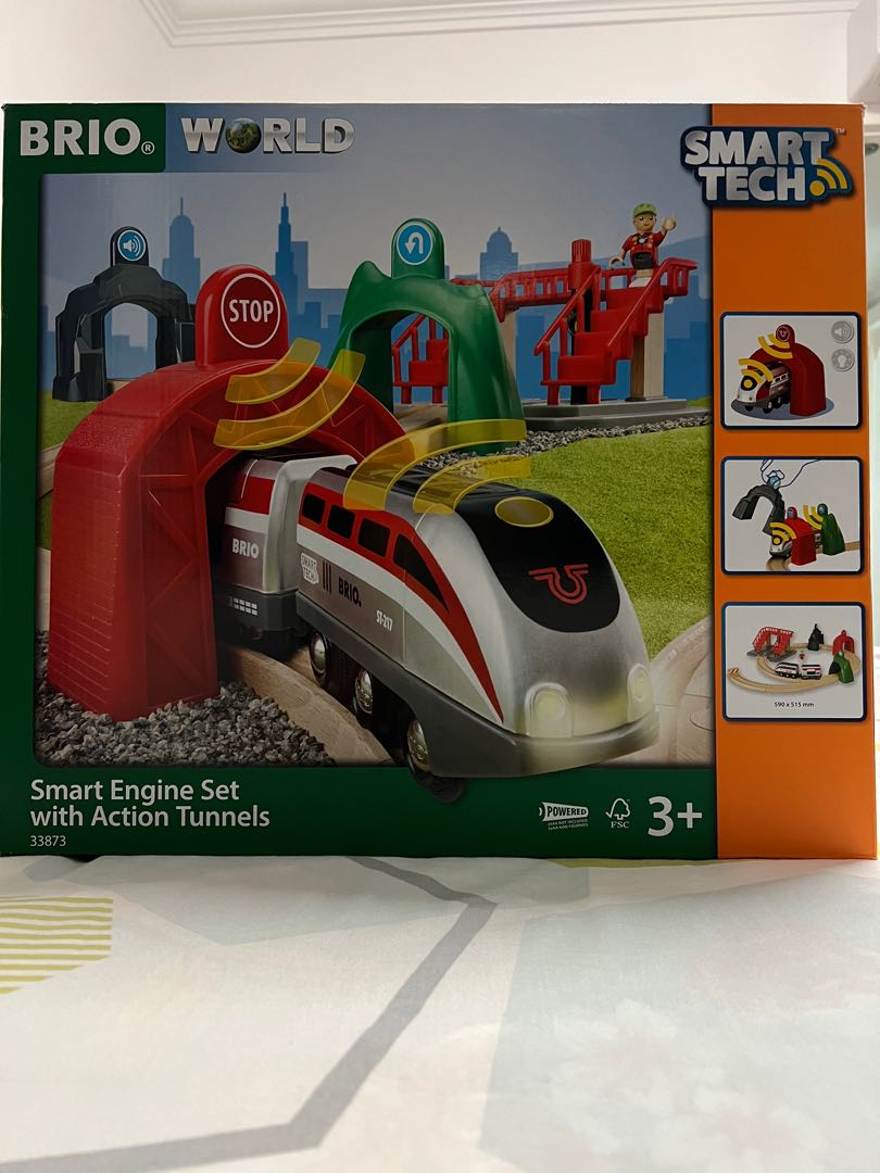Brio smart engine set with action tunnels, Hobbies & Toys, Toys & Games ...