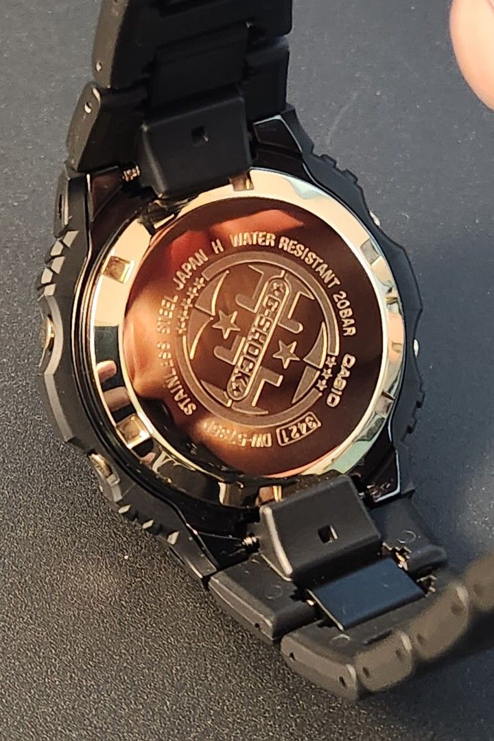 Casio G-Shock DW-5735 (mint, fullset, bonus watch), Men's Fashion ...