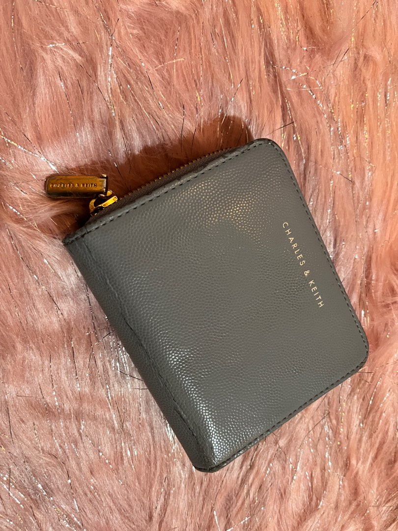 Charles and Keith bi-fold wallet, Women's Fashion, Bags & Wallets ...