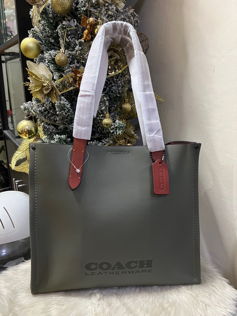 Coach Relay Tote34, Luxury, Bags & Wallets on Carousell