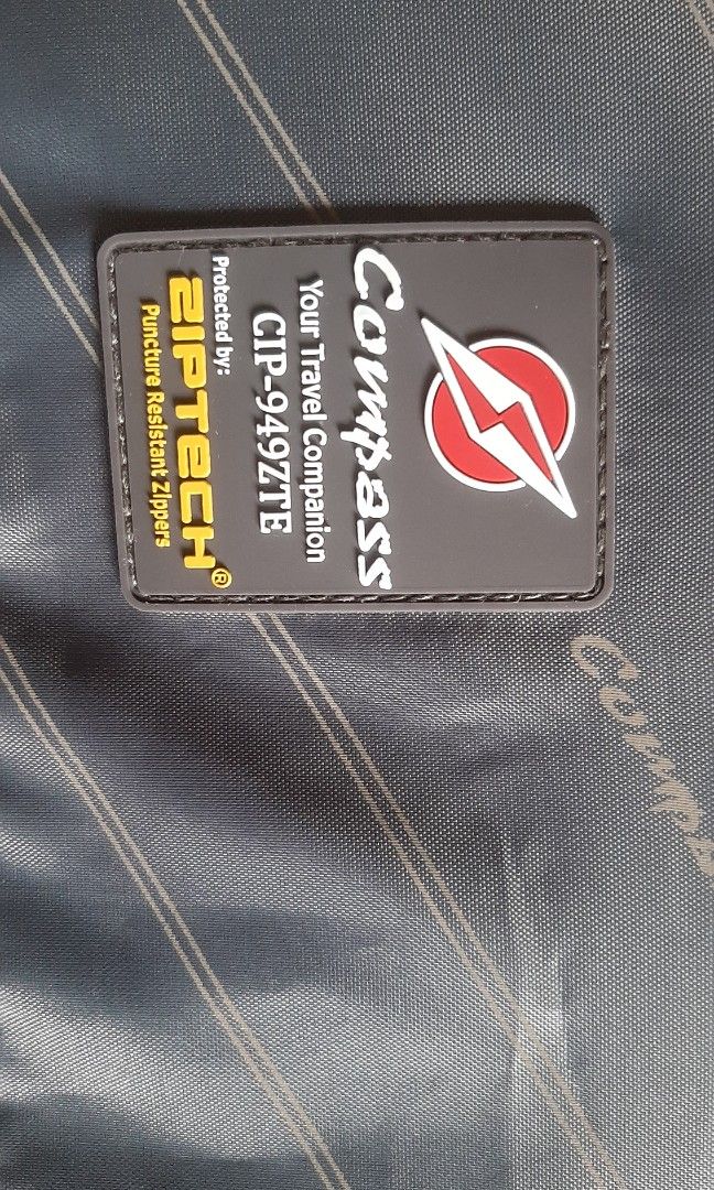 COMPASS LUGGAGE LARGE, Hobbies & Toys, Travel, Luggage on Carousell