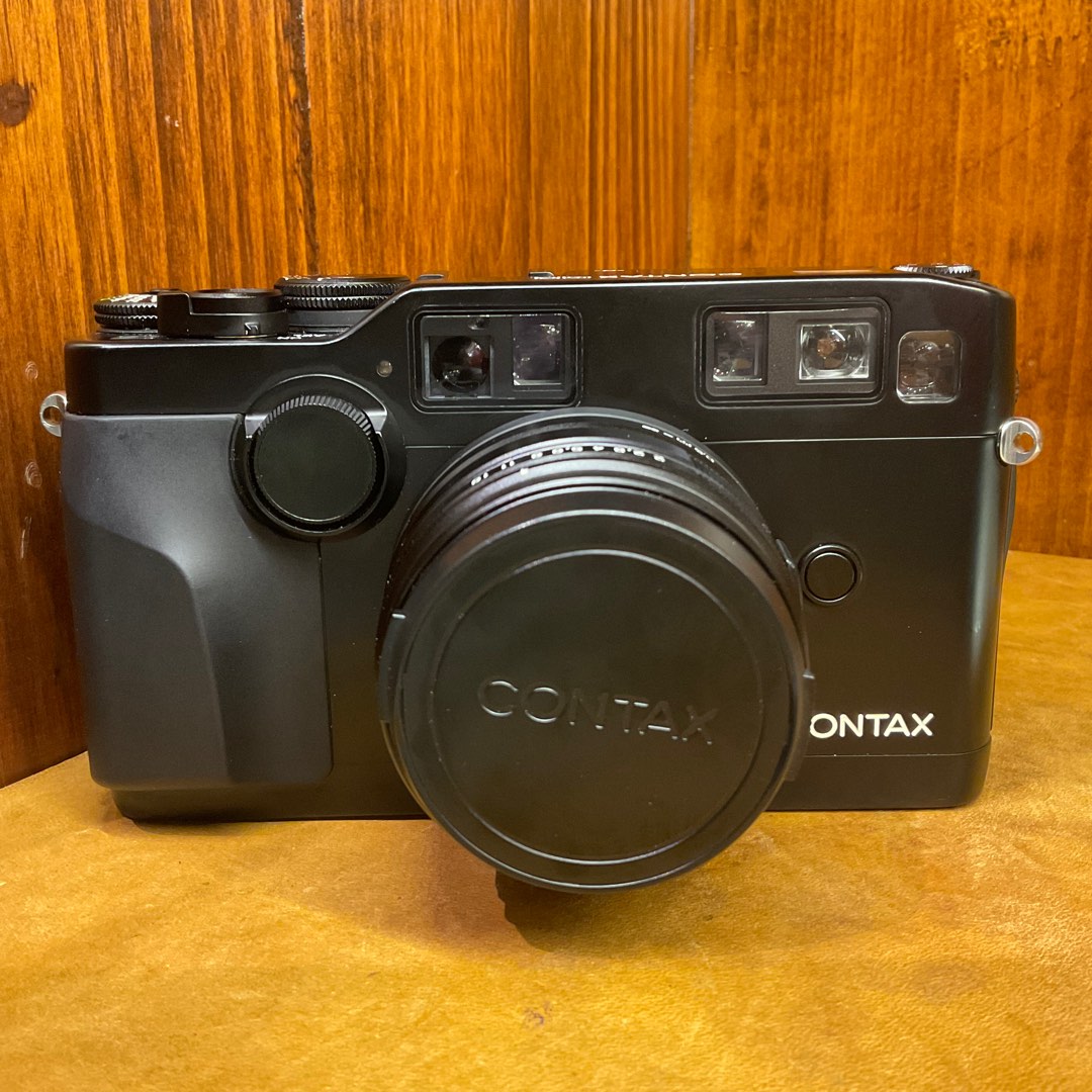 Contax G2 black w/ 45F2.8,90F2.8,TLA200 FLash (046148) all with Box ...