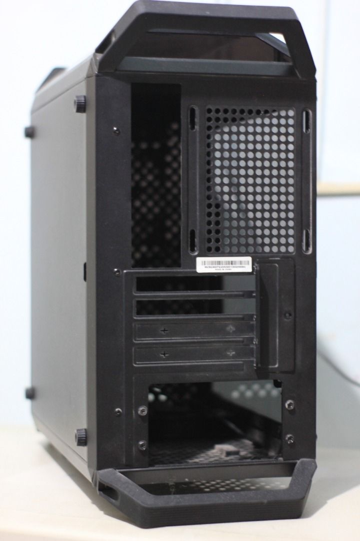 Cooler Master Q300P RGB mATX mini Towe Case, Computers & Tech, Parts ...