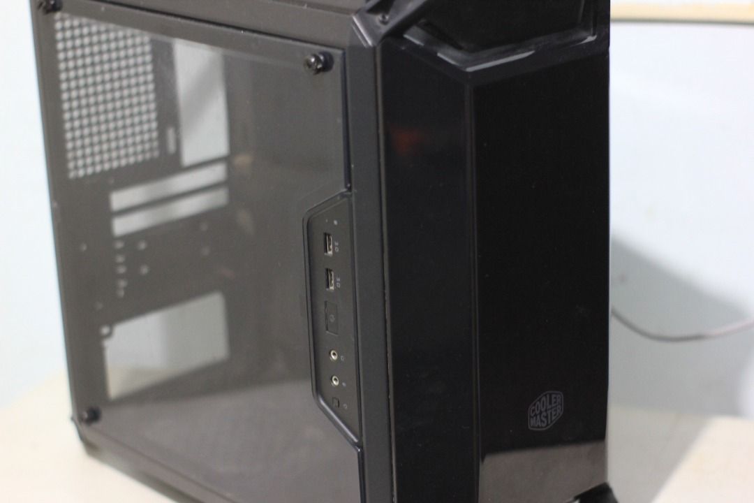 Cooler Master Q300P RGB mATX mini Towe Case, Computers & Tech, Parts ...