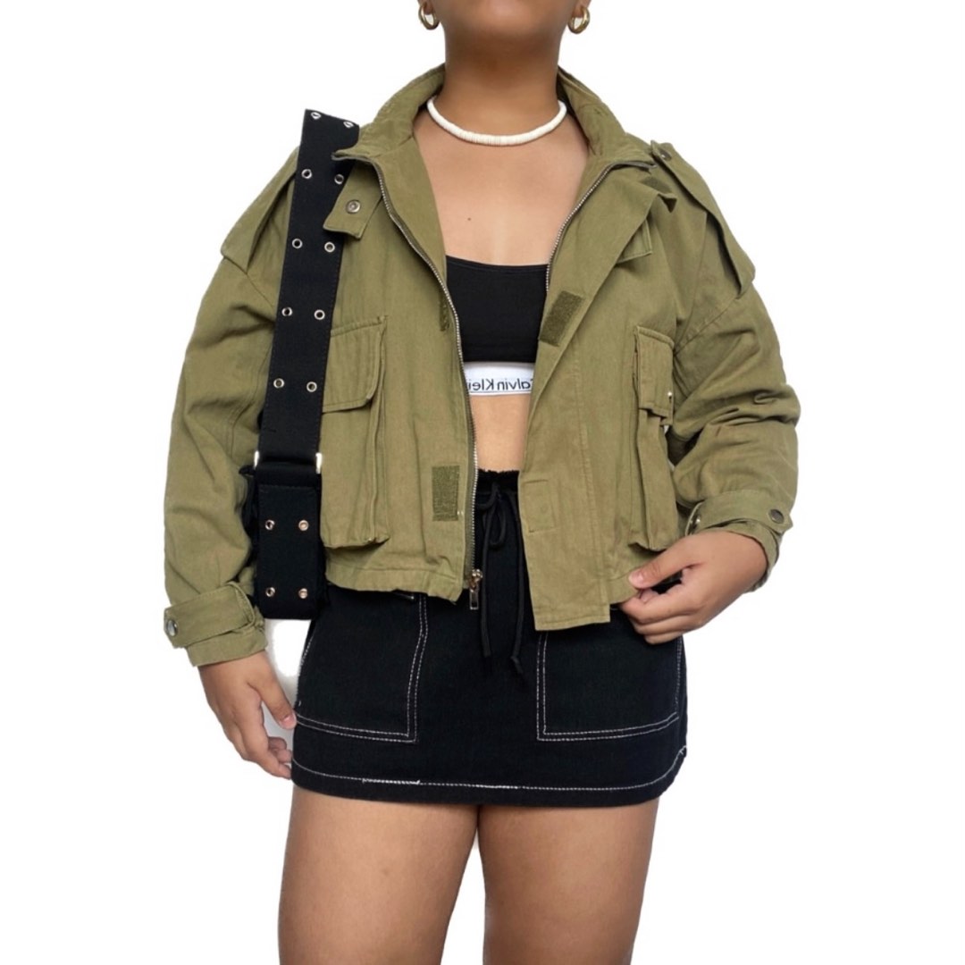 cropped denim cargo jacket, Women's Fashion, Coats, Jackets and ...