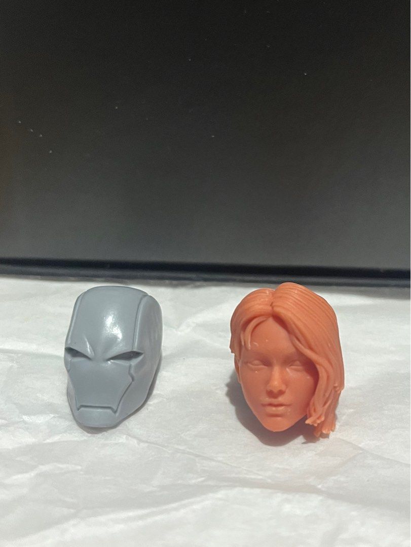 Custom Resin print Spider Gwen headsculpt for Hasbro Marvel Legends & red hood headsculpt for ...