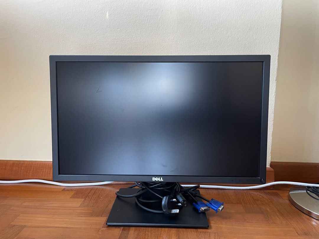 DELL 23 inch monitor -E2318H, Computers & Tech, Parts & Accessories ...