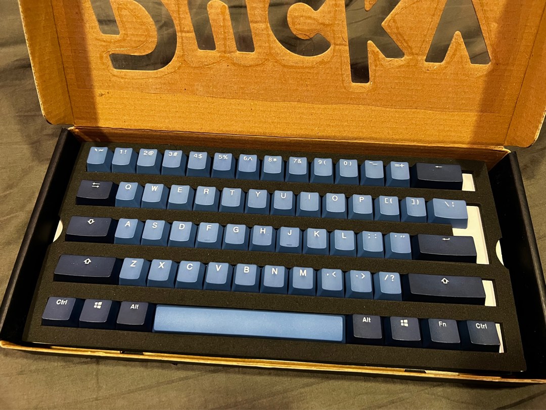 Ducky Good in Blue Doubleshot Keycaps, Computers & Tech, Parts & Accessories, Computer Keyboard ...