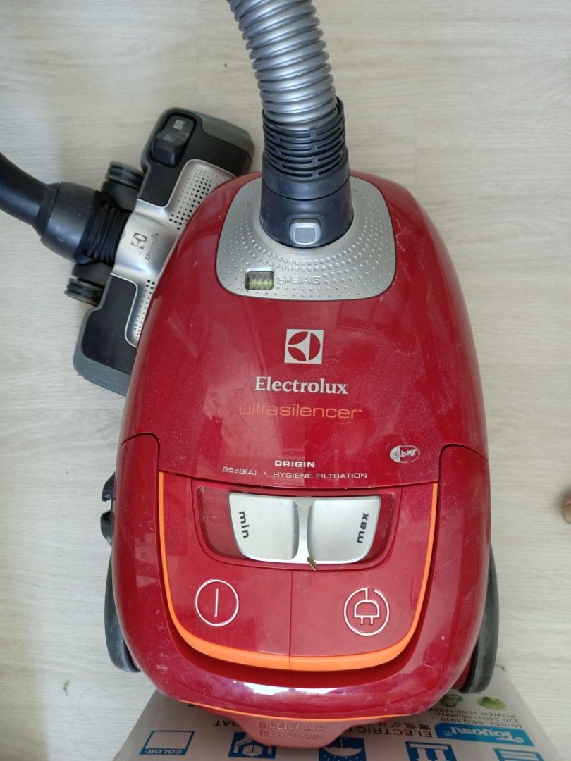 Electrolux Ultra Silencer Vacuum, TV & Home Appliances, Vacuum Cleaner ...
