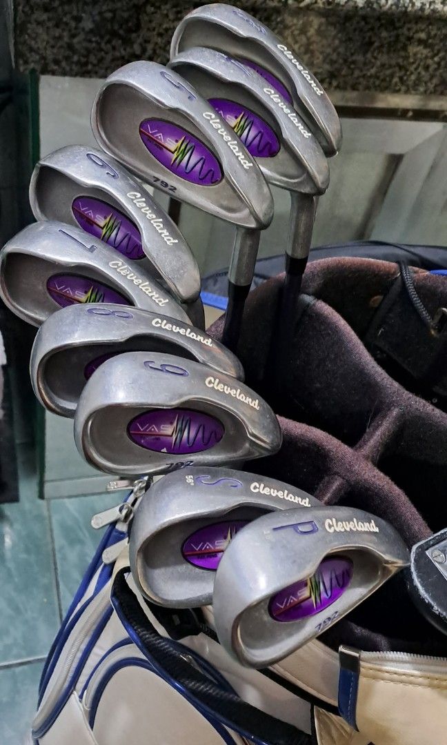 Golf set cleveland VAS 792, Sports Equipment, Sports & Games, Golf on Carousell