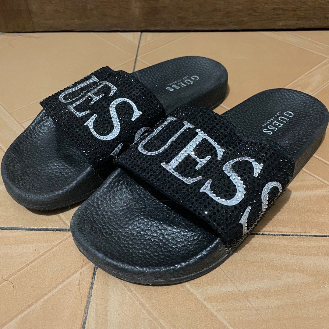Guess Slides, Women's Fashion, Footwear, Flats & Sandals on Carousell