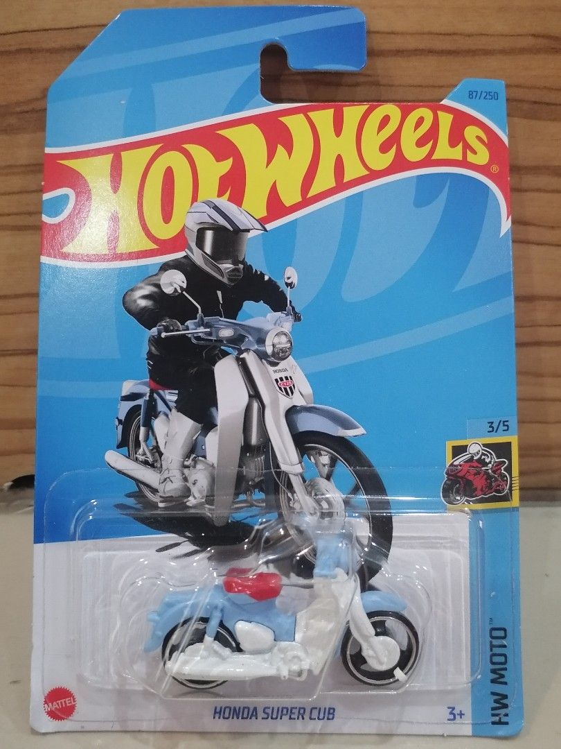 Hot Wheels 2023 HW Metro Honda Super Cup - Pale Blue, Hobbies & Toys ...