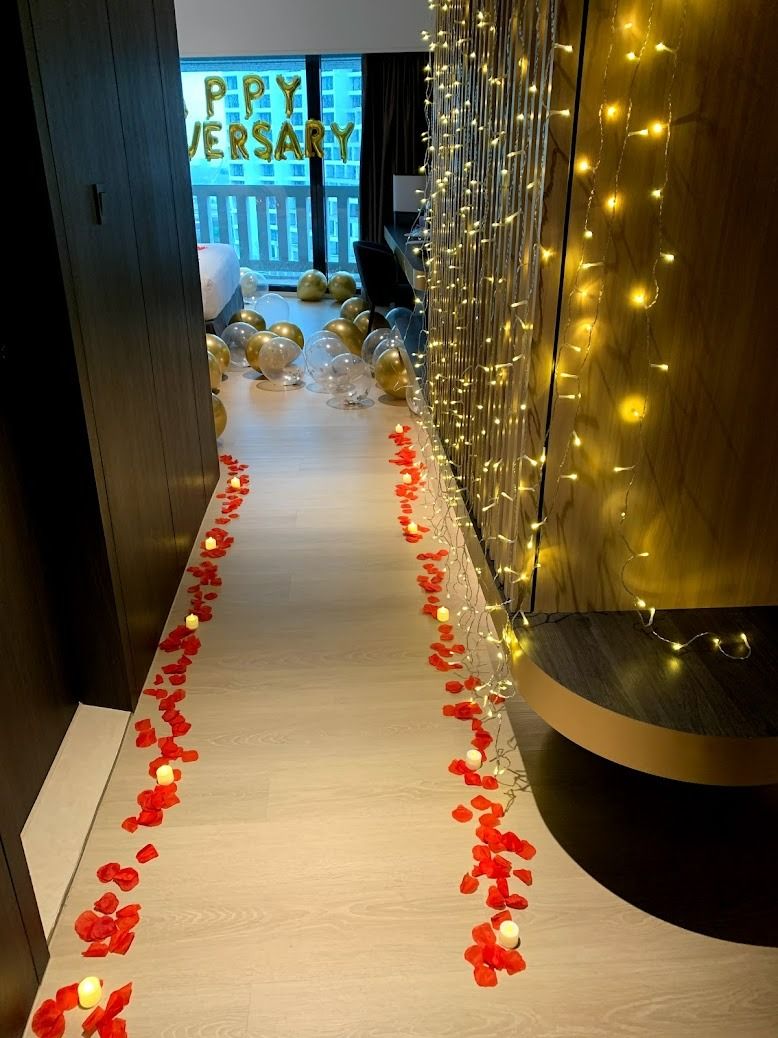 Hotel anniversary set up, special event moments, Set up with ...