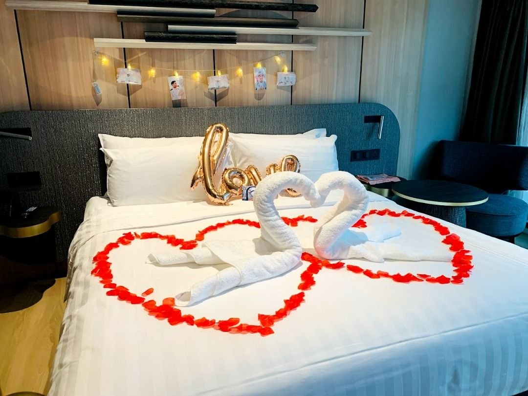 Hotel anniversary set up, special event moments, Set up with ...