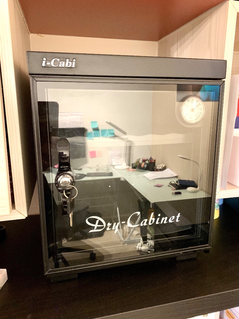 I Cabi Dry Cabinet for valuable camera and electronic equipment - 30 x 30 x 30cm, Photography ...