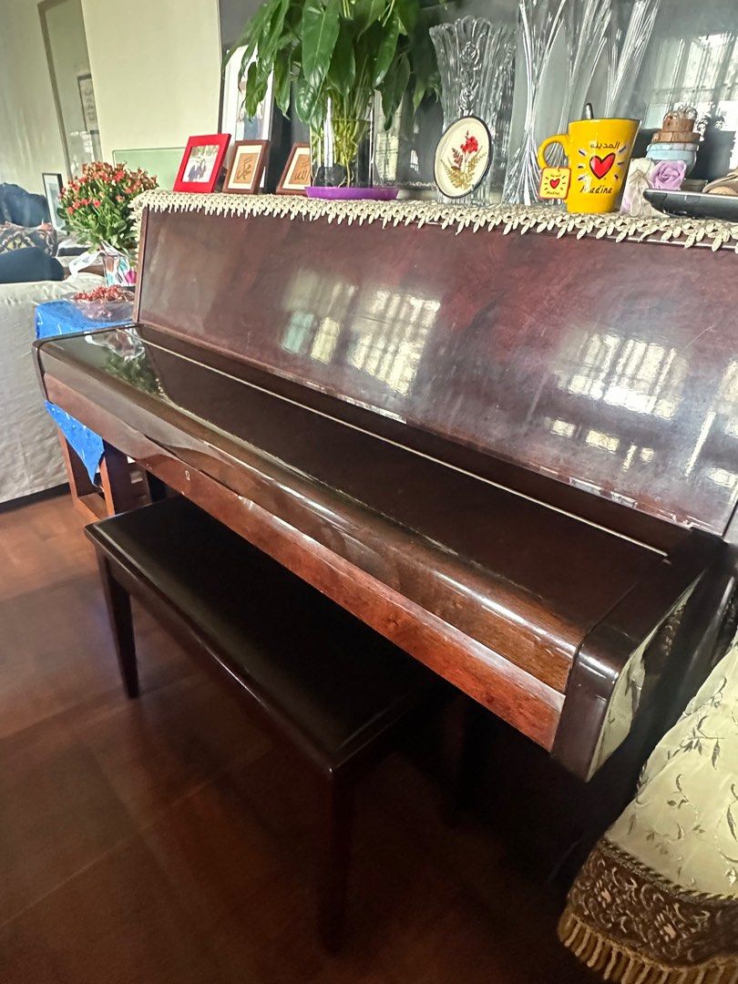 J. Thompson Piano, Hobbies & Toys, Music & Media, Musical Instruments ...