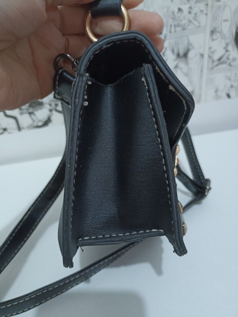 Korean Brand 2 Way Crossbody Bag, Women's Fashion, Bags & Wallets ...