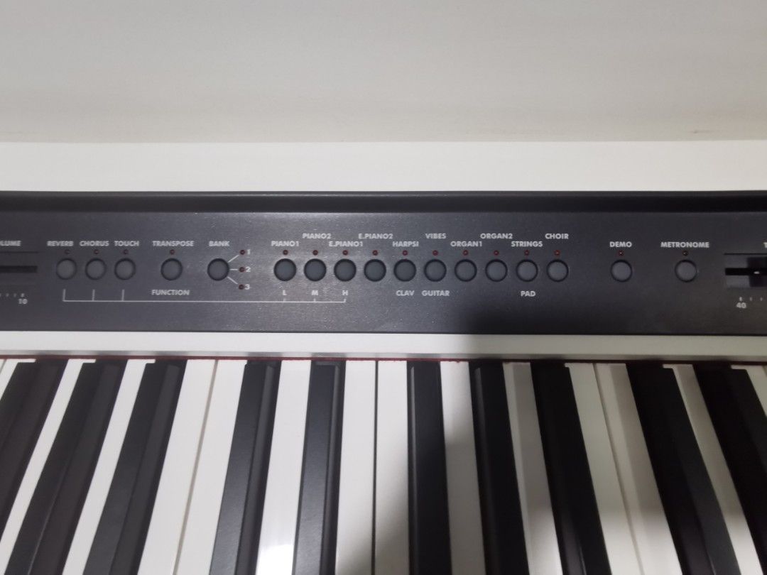 Korg lp350 digital piano, Hobbies & Toys, Music & Media, Musical ...