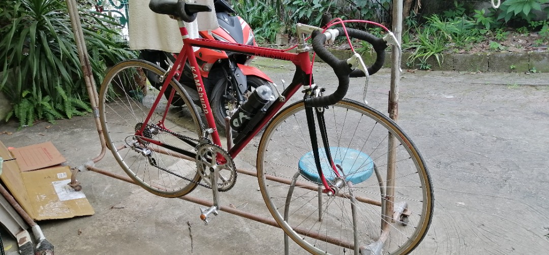 Late 80's Classic Vintage 12-Speed Aero Road Bike, Sports Equipment ...
