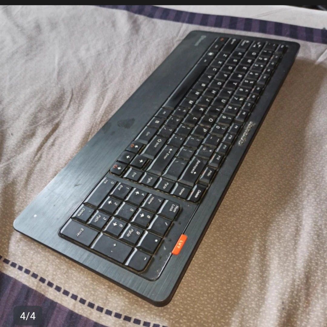 Lenovo keyboard bluetooth rusak, Elektronik, Komputer, Lainnya di Carousell