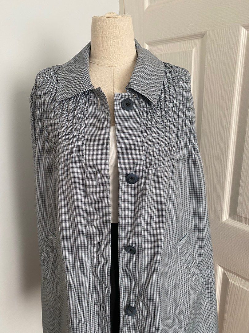 Lightweight Trench Coat Womens Fashion Coats Jackets And Outerwear On Carousell