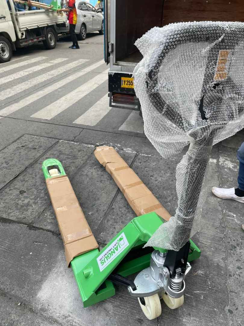 Manual Hand Pallet Truck (3 Tons Capacity), Commercial & Industrial ...