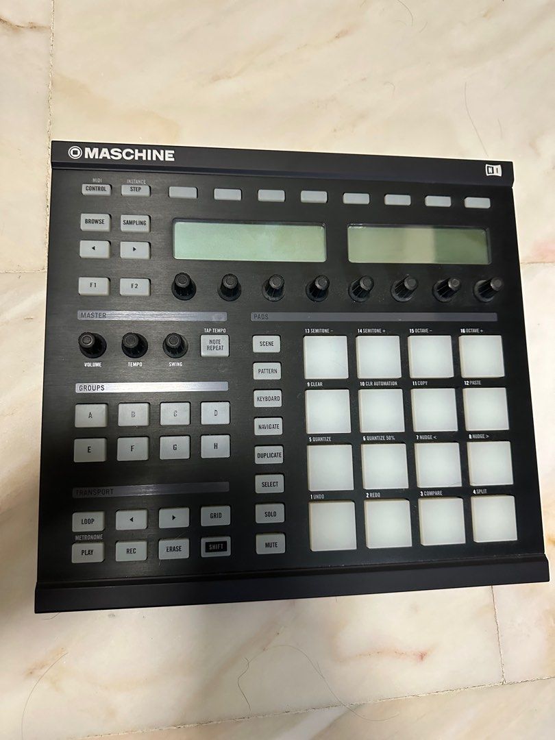 Maschine MK1, Hobbies & Toys, Music & Media, Musical Instruments on ...