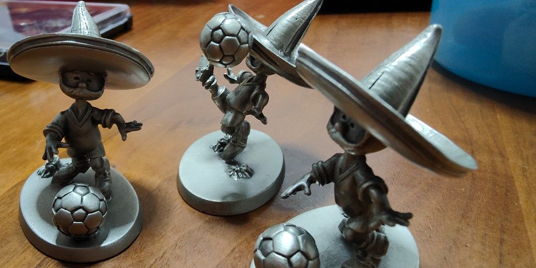 Mascot mexico 86 pique, Hobbies & Toys, Memorabilia & Collectibles, Fan ...