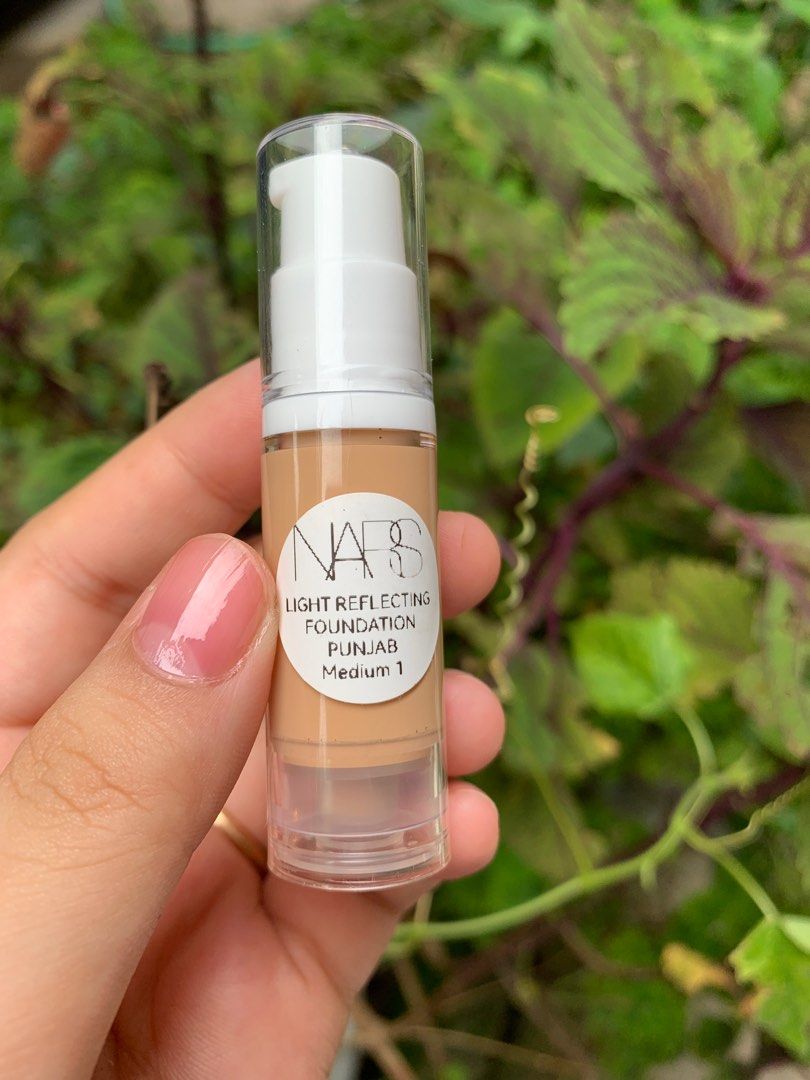 NARS LIGHT REFLECTING FOUNDATION TRIAL REPACK, Beauty & Personal Care, Face, Makeup on Carousell