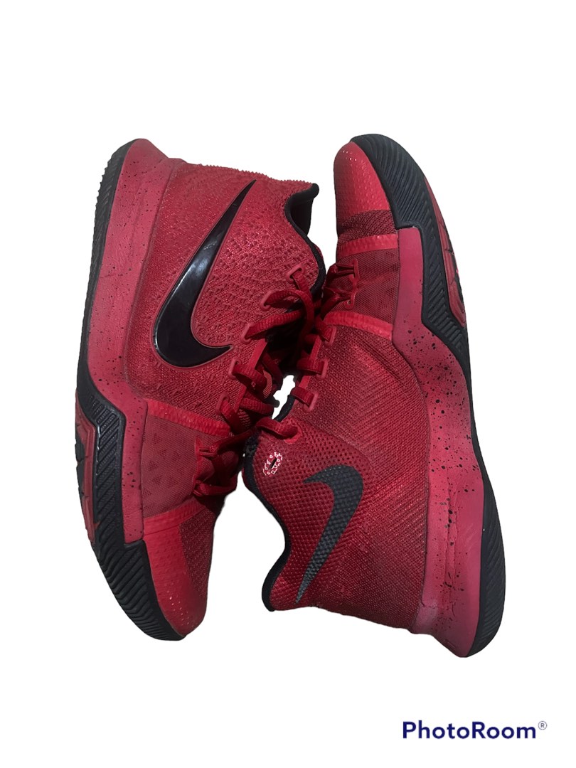 Nike Kyrie 3 Three Point Contest Candy, Men's Fashion, Footwear ...