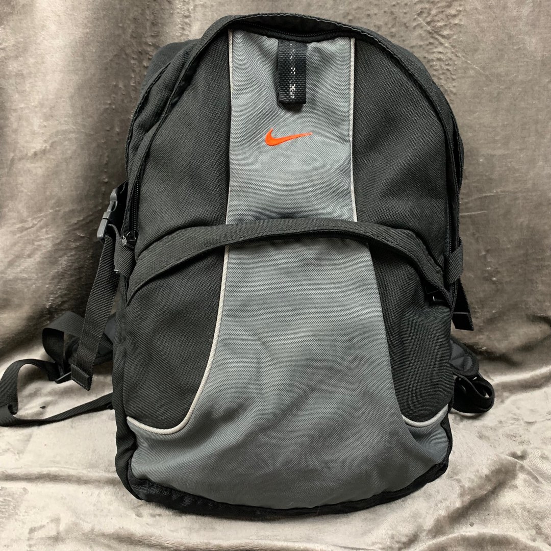 Nike Vintage 90s Backpack, Men's Fashion, Bags, Backpacks on Carousell