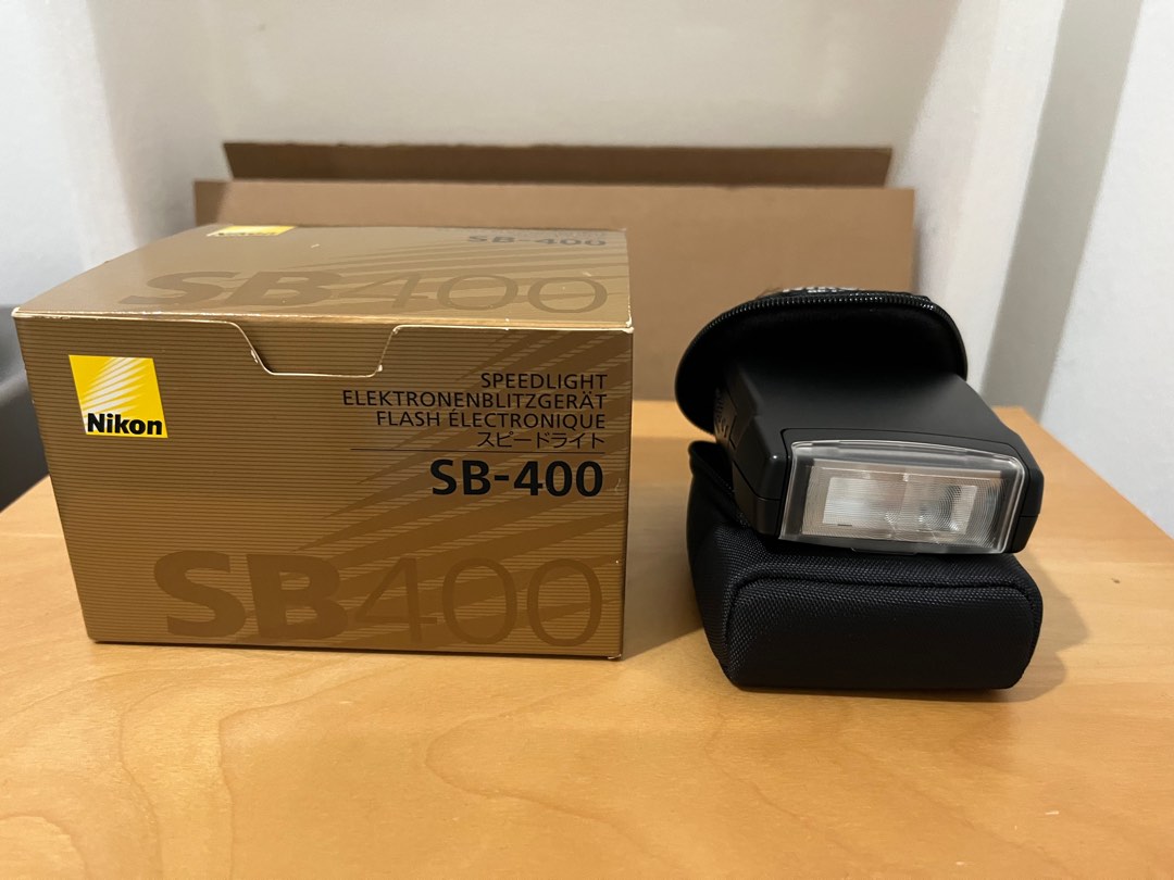 Nikon SB-400, Photography, Photography Accessories, Flashes on Carousell