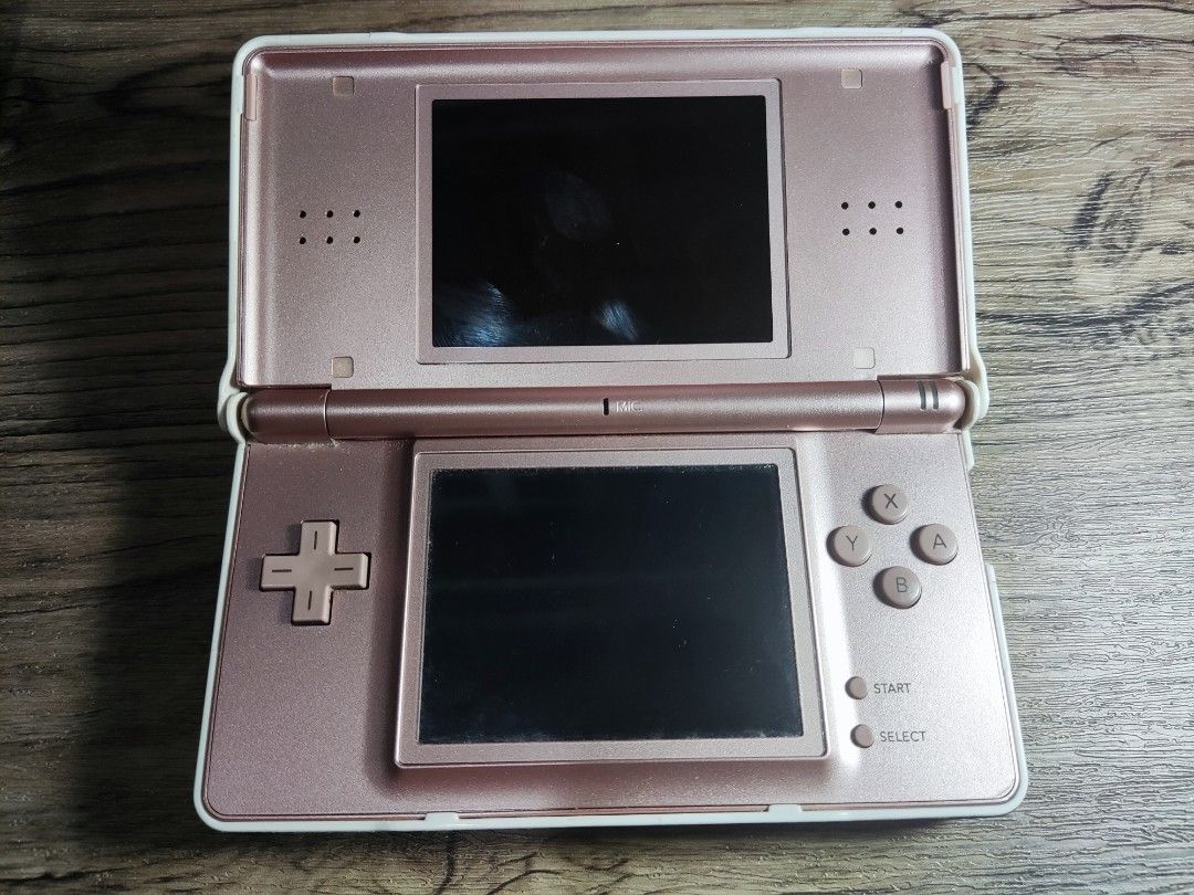 Nintendo DS Lite (Pink), Video Gaming, Video Game Consoles, Nintendo on ...