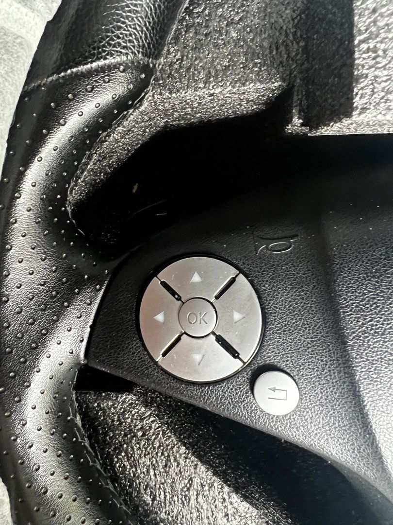 Original Mercedes flat bottom steering wheel, Car Accessories ...