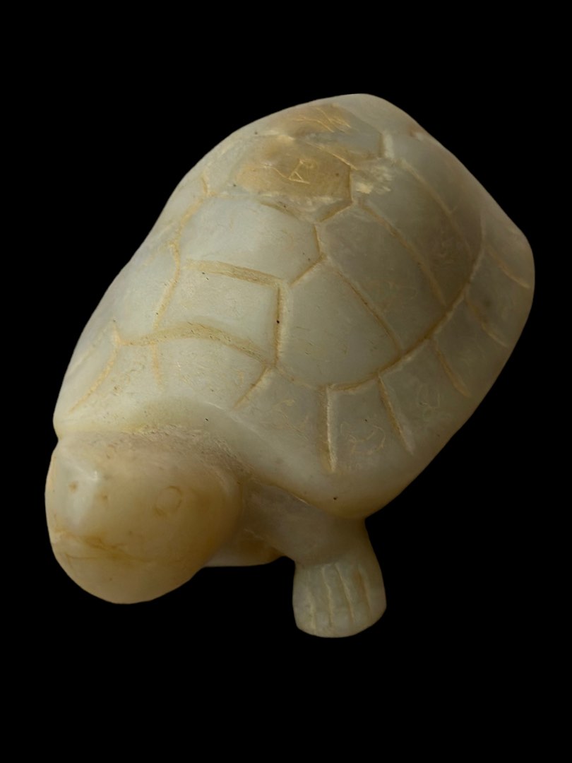 Phaya Tao (Wealth Turtle) with full yant by LP Sanit of Wat Lam Bua Loi ...