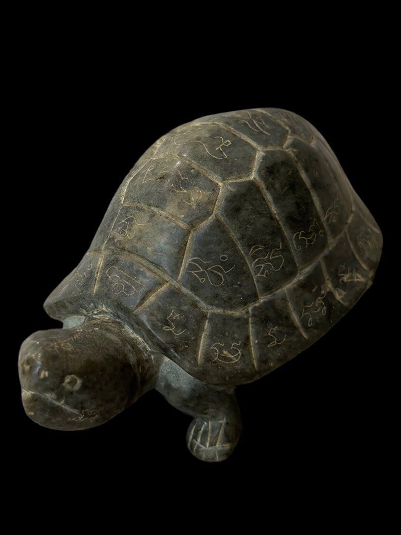 Phaya Tao (Wealth Turtle) with full yant by LP Sanit of Wat Lam Bua Loi ...