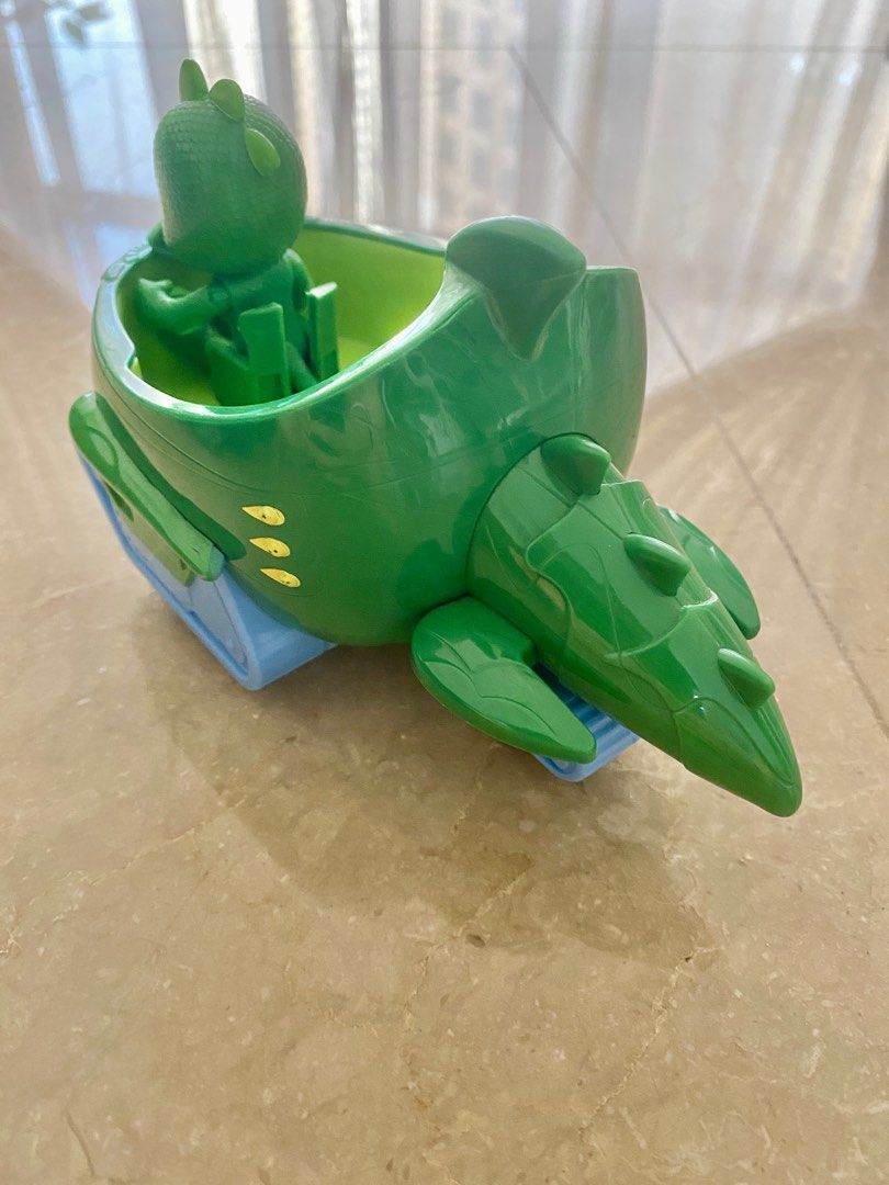 PJ Masks Gecko Car and Movable Figurine, Hobbies & Toys, Toys & Games ...