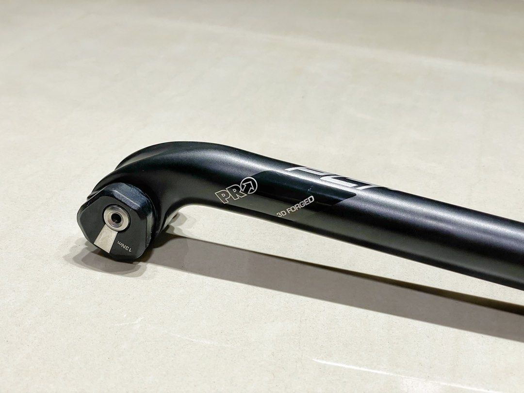 Pro PLT 27.2mm Seatpost +20mm, Sports Equipment, Bicycles & Parts, Parts & Accessories on Carousell