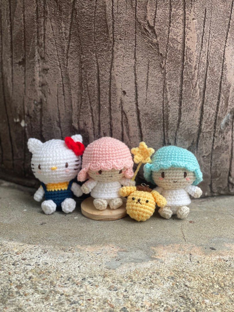 Sanrio Custom Crochet, Hobbies & Toys, Stationery & Craft, Handmade ...