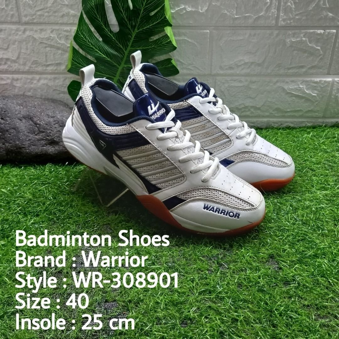 Sepatu Badminton Warrior Mens WR-308901 Putih Navy Ukuran 40, Fesyen Pria, Sepatu , Sneakers di ...