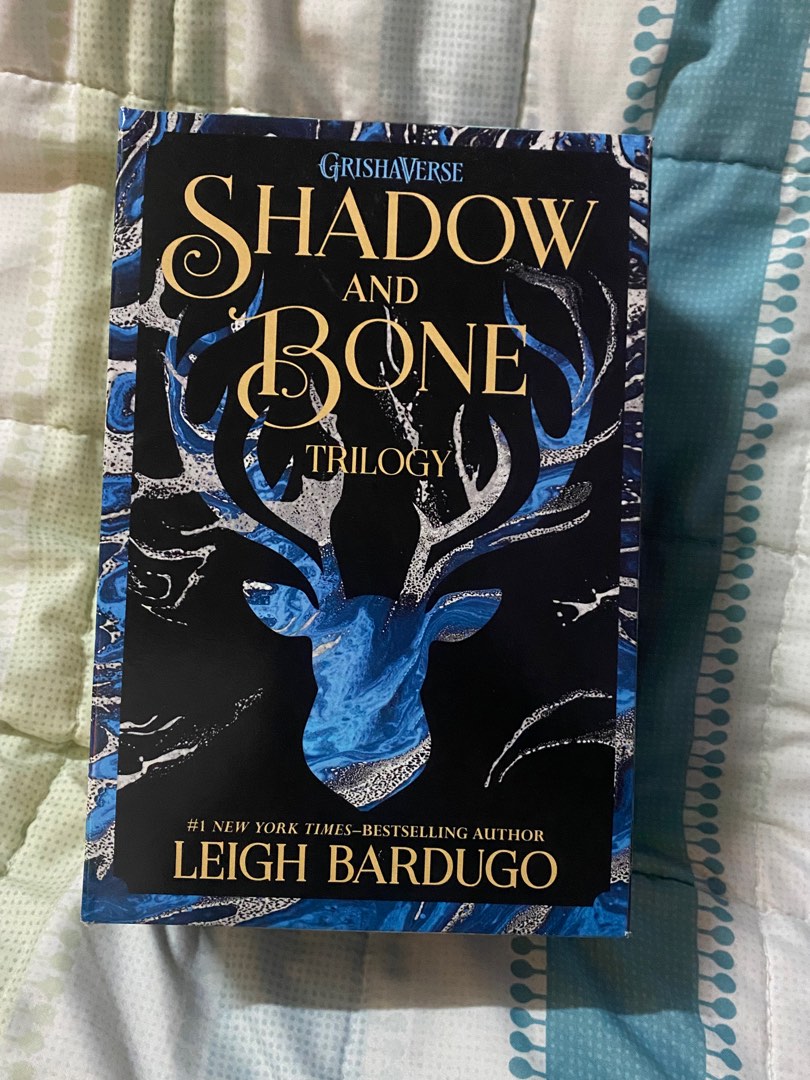 Shadow and Bone Trilogy, Hobbies & Toys, Books & Magazines, Fiction ...