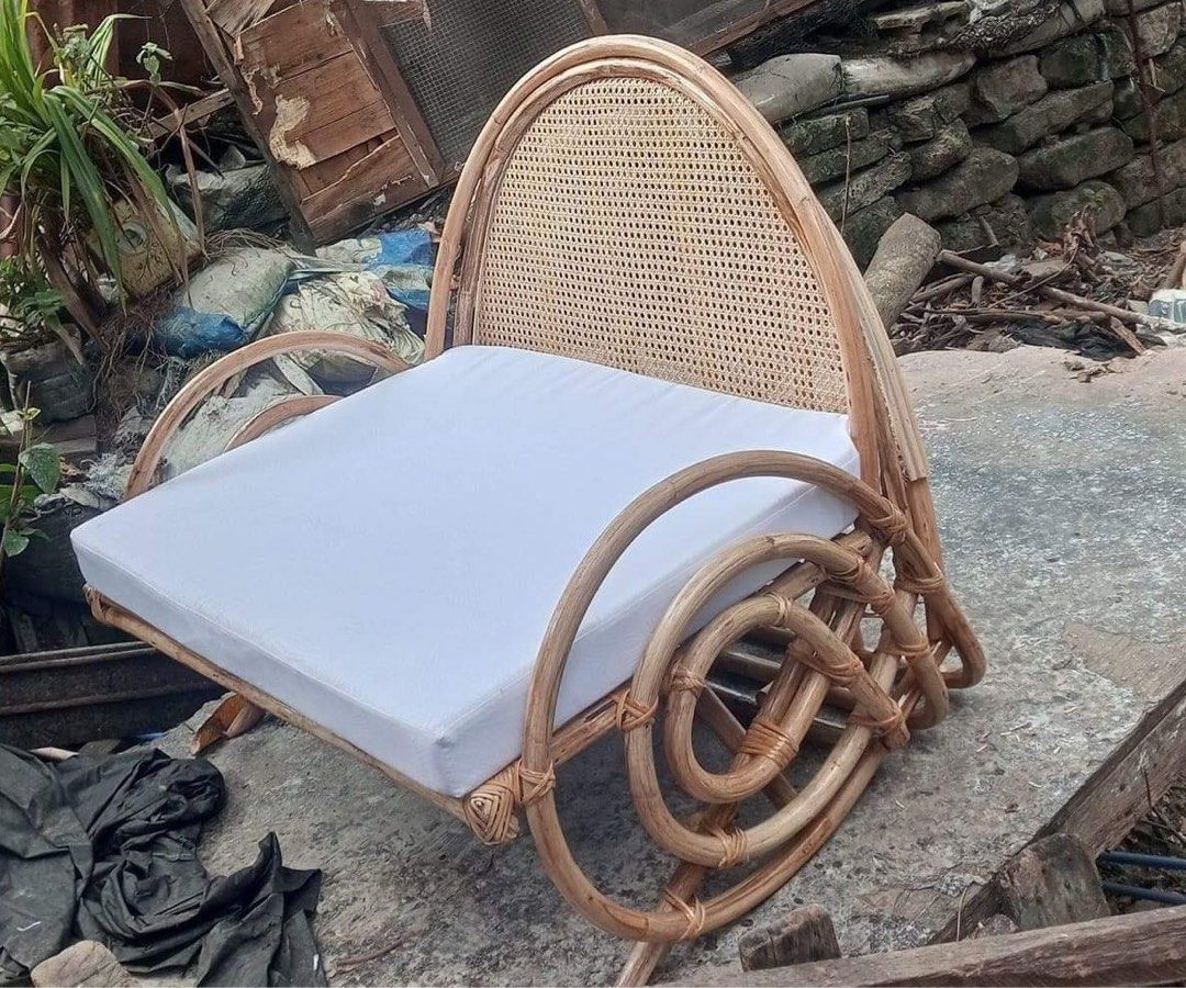 Solihiya Antique design accent chair, Furniture & Home Living ...