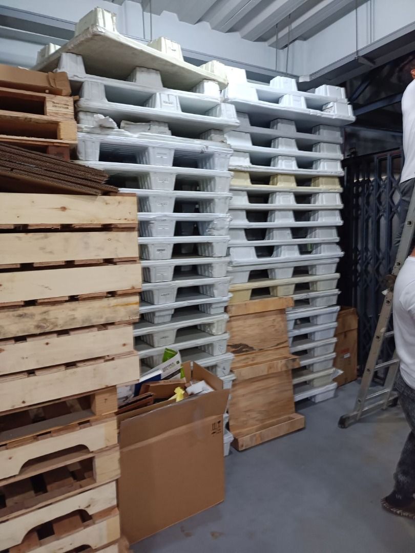 Waterproof Styro Pallet Paleta, Furniture & Home Living, Office ...